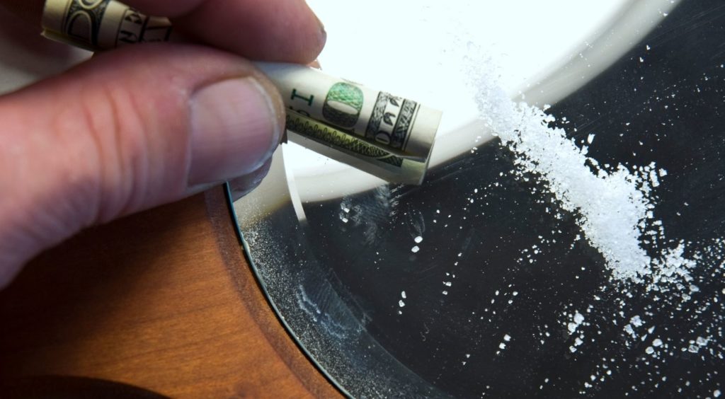 5 Signs of Meth Abuse and Addiction - Mandala Healing Center